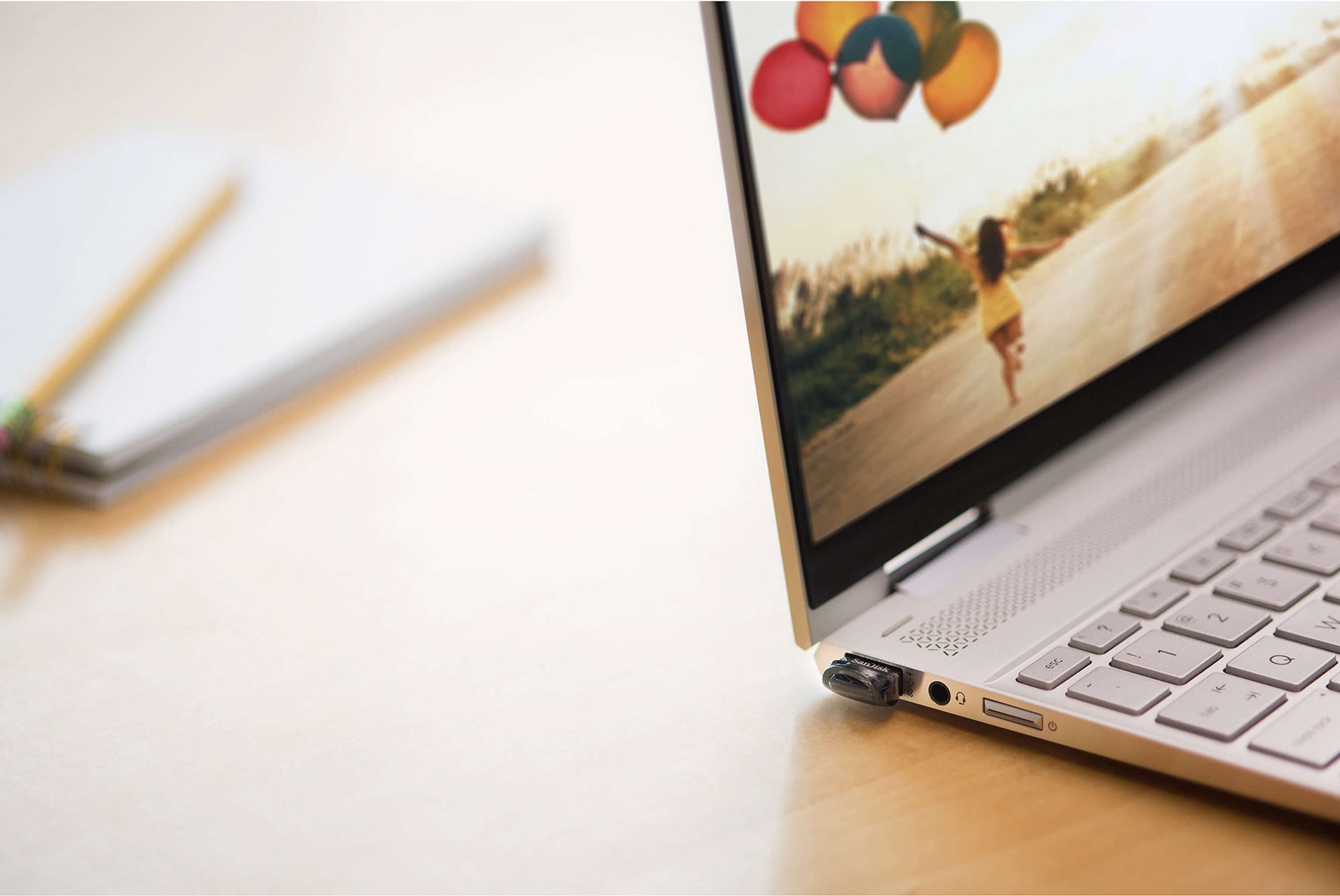 USB SanDisk UltraFit 3.1 128GB Svart